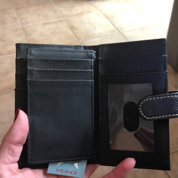 mundi | Bags | Nwt Small Wallet | Poshmark